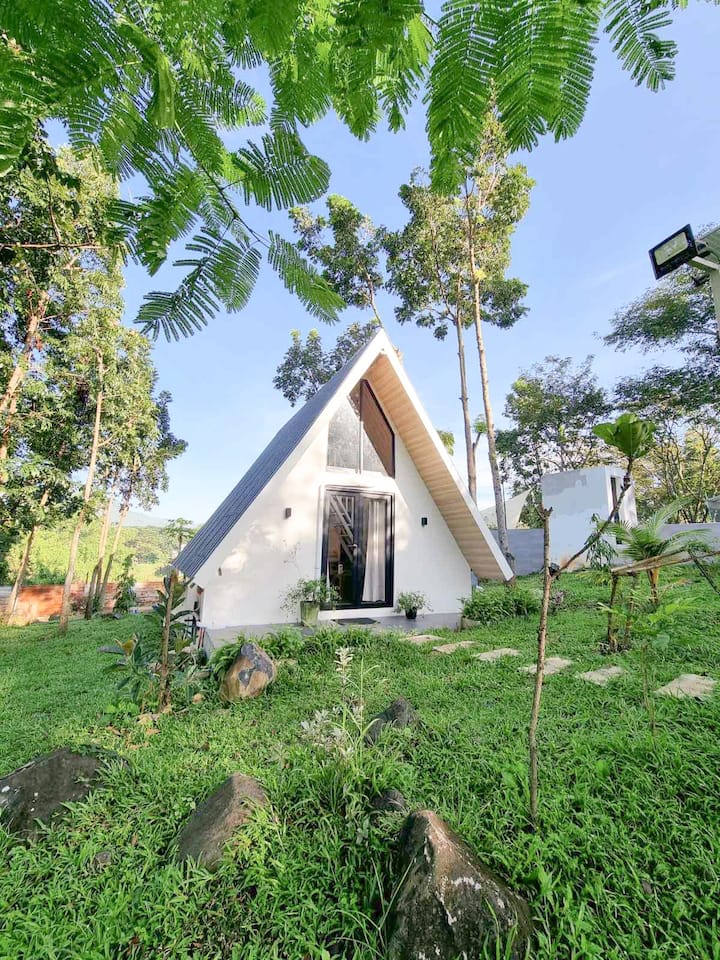 Adorable A-frame House In Morong Rizal - Binangonan