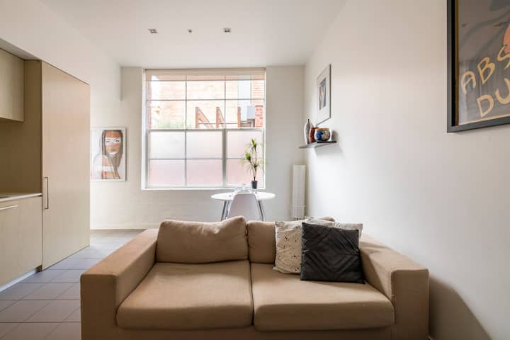 Boutique Ground Floor Apartment - Cremorne