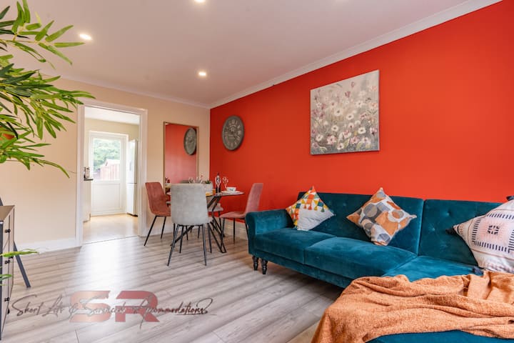 Cosy Home For Leisure/relocation/contractors - Hayes