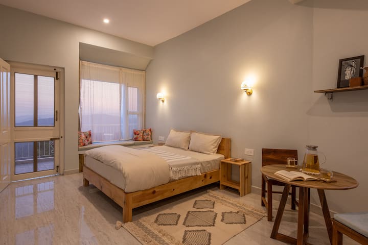 La Maison 757 Kitchenette Floor(2 Rooms) - Almora
