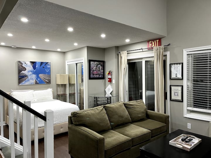 Relaxing Condo Loft Getaway- Blue Mountain - The Blue Mountains