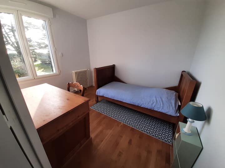 Chambre 2 Lits Simples Dans Maison Partagée (N°3) - Missillac