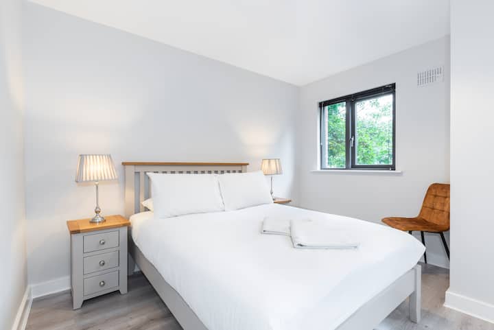 Spacious Double Bedroom In Dublin 8 - South Dublin