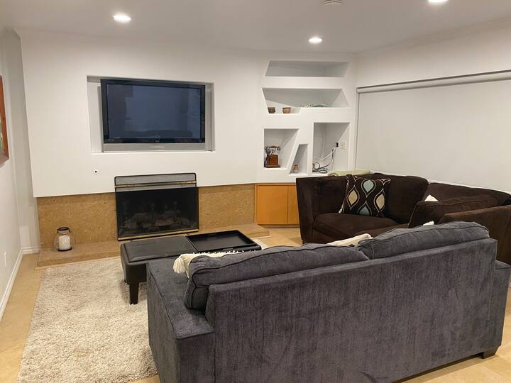 Guest House In Calabasas 1b/1b - Hidden Hills, CA