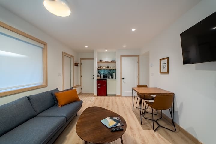 Secret Spot -Cozy 1 Bedroom With Hottub Firepit - Tofino