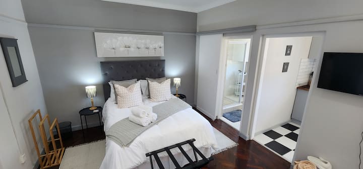 Ebenezer Apartment - Somerset West