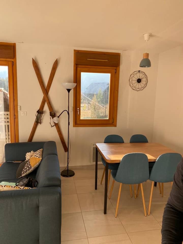 Appartement Rez De Jardin Joue Du Loup 4 Pers. - La Joue du Loup