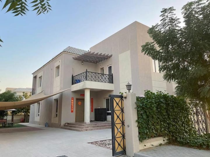 Nice For Family Gathering Detached 7br Villa - Dubai