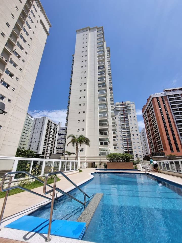Amplo Apartamento Vista Para O Mar Em Pitangueiras - Guarujá
