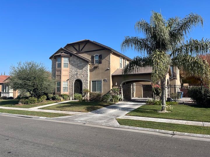 Relax Home. - Fresno, CA