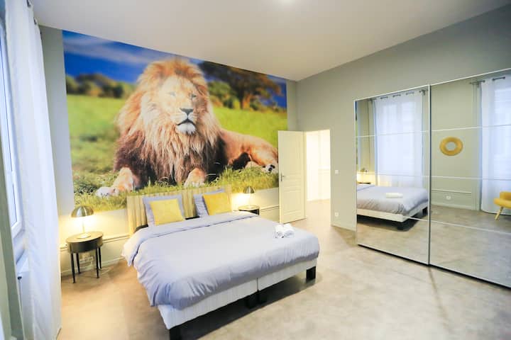 La Jungle T5 Hypercentre Chic & Cosy Wifi, Netflix - Saint-Étienne