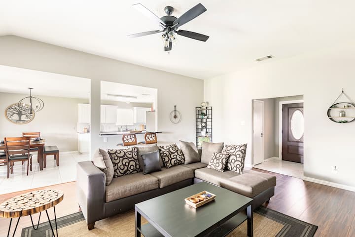 Family Home| Large Patio| Game Room| At&t Stadium - Carousel, Arlington