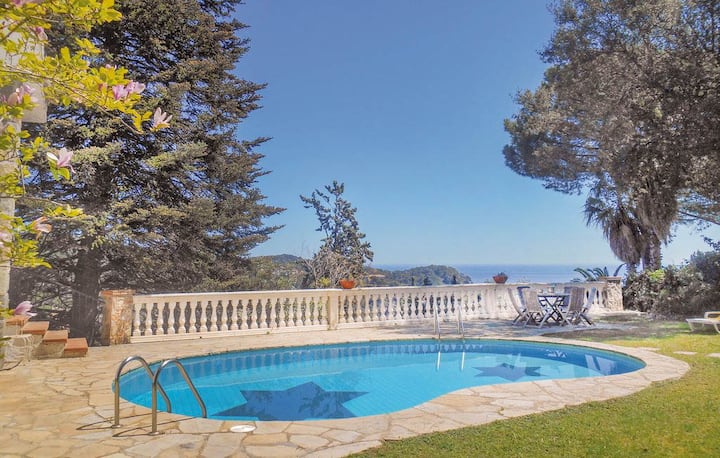 Pool & Beach Villa In Tossa - Tossa de Mar