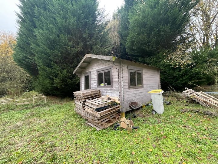 Bois Privée Pour Camping Et Moment Avec La Nature - Aisne