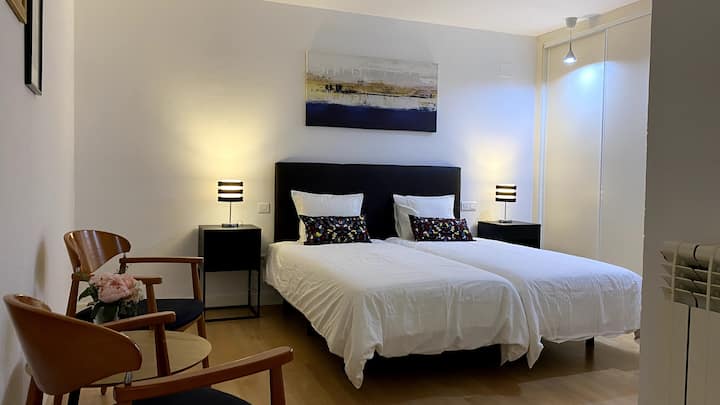 Apts. Emperador César Augusto - Zaragoza, España