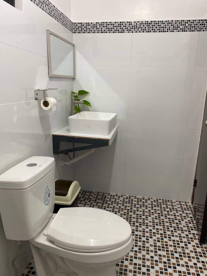 De Grano’s Homestay Family Room - Anilao