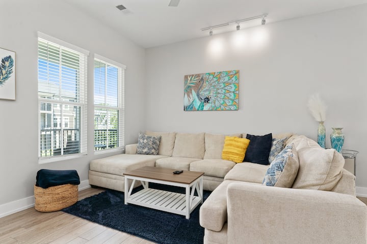 One Tree Hill Townhouse - Downtown W/garage! - Wilmington, NC