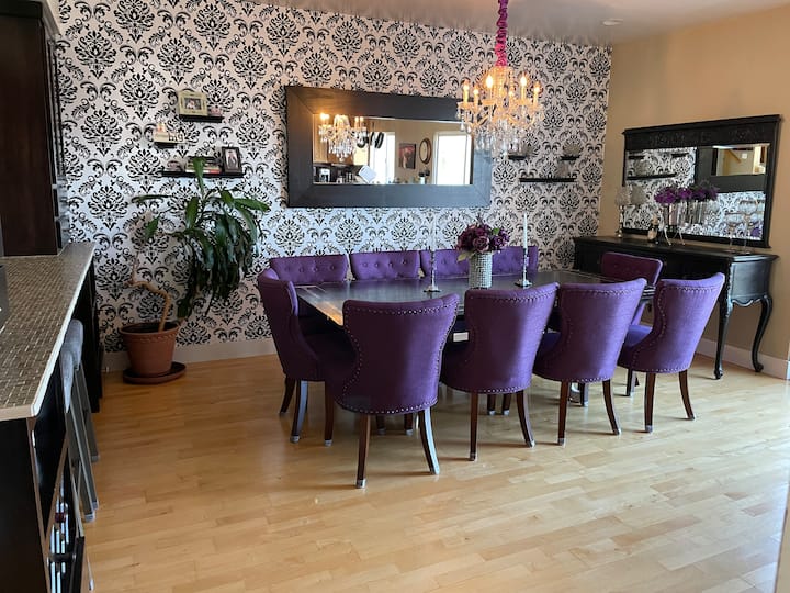 Elegant & Cozy W/city Views. Private Room: Green - San Francisco, CA