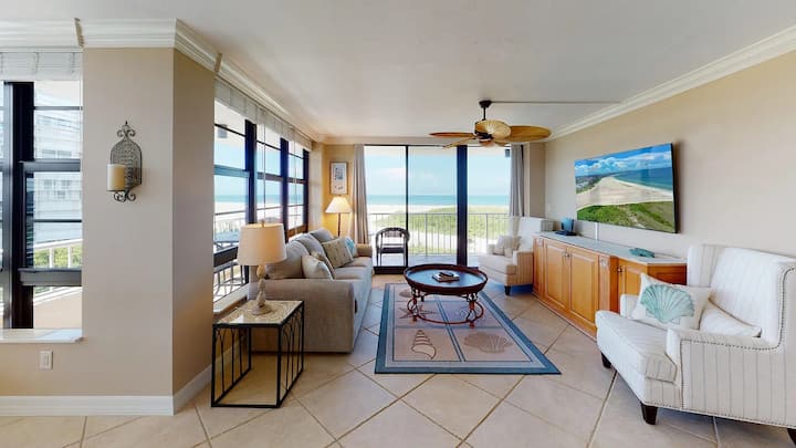 Beachfront Condo With Ocean Views In Marco Island - Marco Island, FL