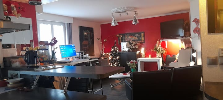 Chambre à 2 Pas Du Métro Debourg - リヨン