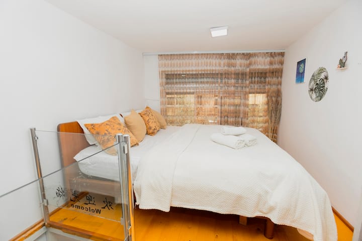 Cozy Duplex Near Blloku Area - Tirana