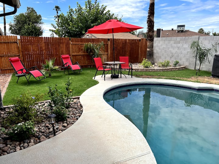 Family Retreat With Heated Pool And Hot Tub - Tempe, AZ