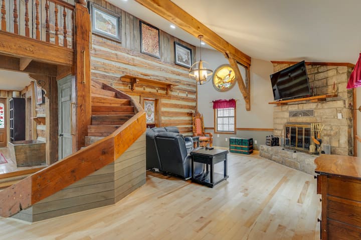 Paradise Cabin Near Nashville Lic:  0135569 - Nashville, TN