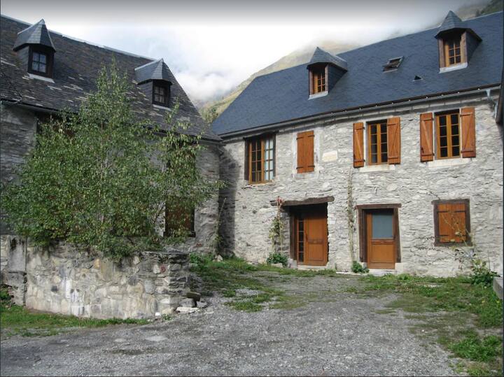 Bergerie Entièrement Rénovée - Saint-Lary-Soulan