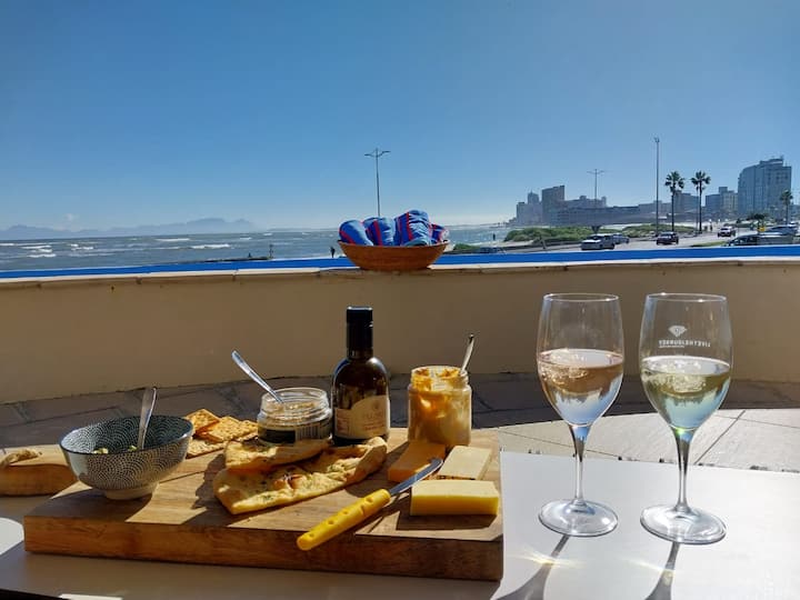 Absolute Beach, Strand |Beachfront|wi-fi - Somerset West
