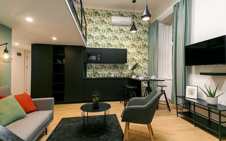 Charming Center Apartment 4/4 - Budapest