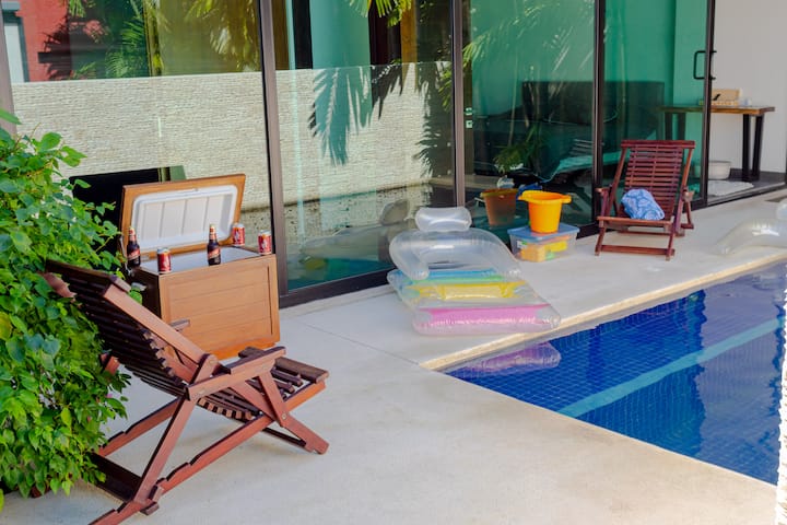 "Smart" Modern 3 Bd - Gated Parking. In Town - Riviera Maya