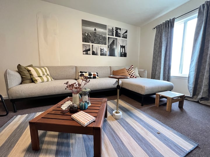 Oonice 4 Beds And 2 Baths Unitoo - San Bruno, CA