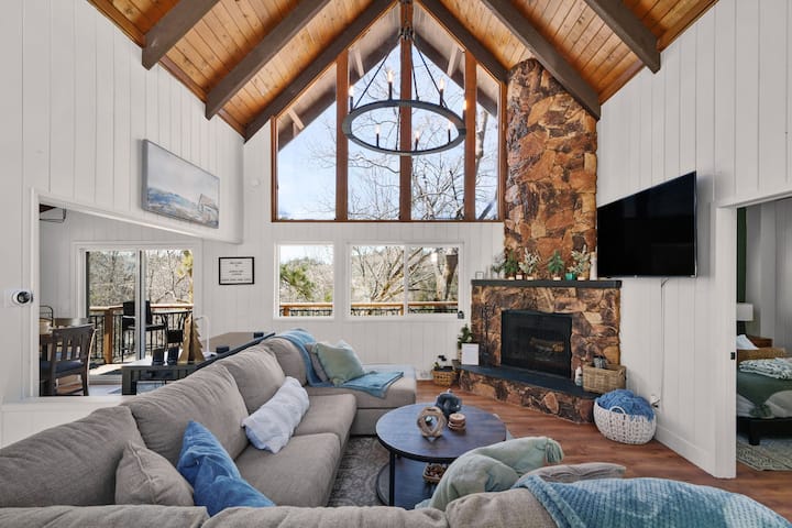 North Bay Lounge! Lake Access W/ Game Room *Ac - Lake Arrowhead, CA