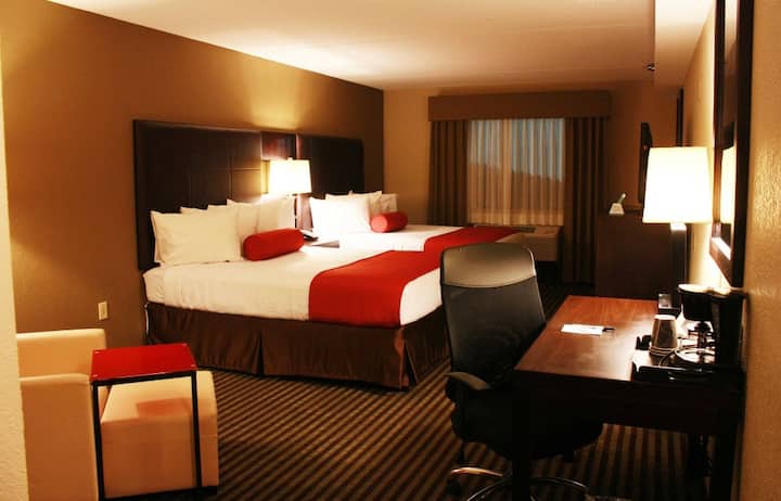 Lake Erie Hotel Vacation Rentals | Airbnb