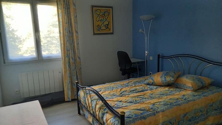 Chambre Privée - à  Montrabé - Balma