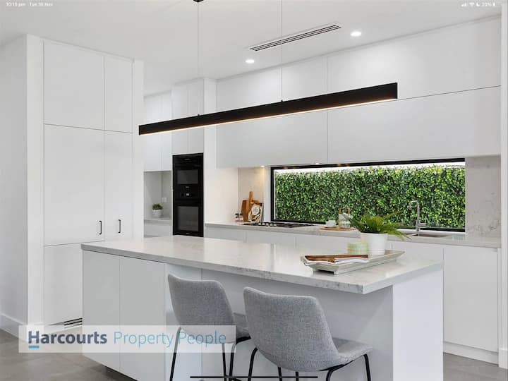 Beach At The End Of The Street - Glenelg