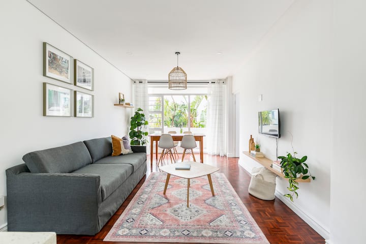 Peaceful Stay In Green Point Near V&a Waterfront - Camps Bay