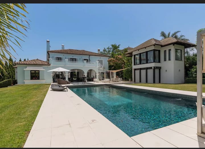 Villa Loshalconesgolf Sotogrande - Sotogrande