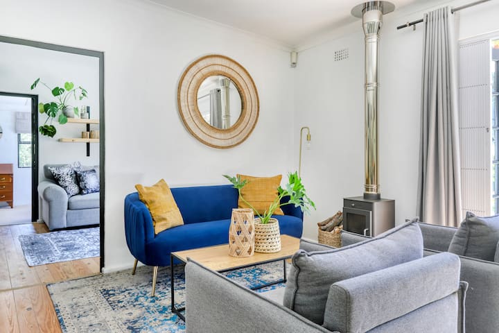 Faraway Cottage With Animal Farmyard & Hot Tub - Cape Town