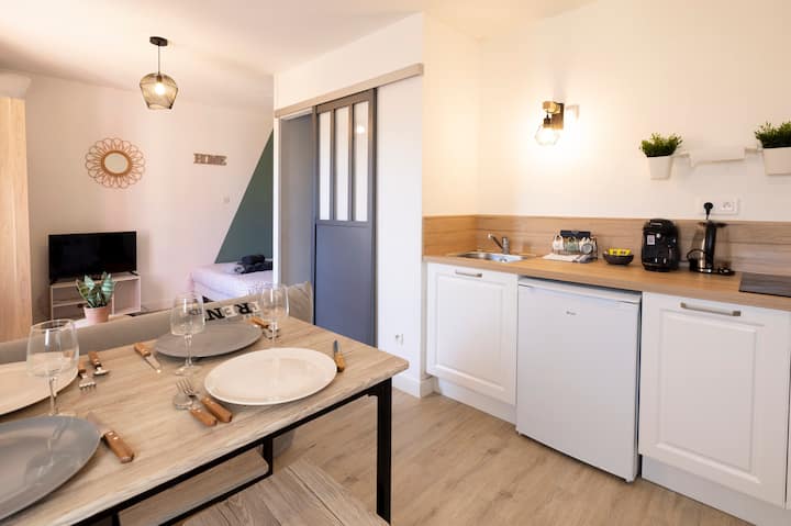 Home Studio - Tout éQuipé - Proche Centre/terrasse - Montluçon