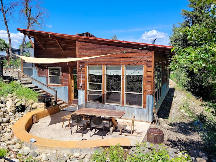 George's Riverhouse-river Views, Close To Winthrop - Twisp, WA