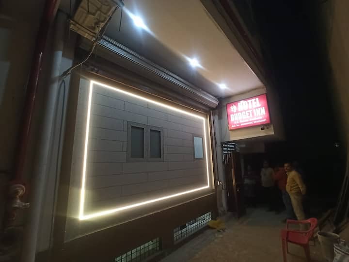 Hotel Budget Inn - Lucknow
