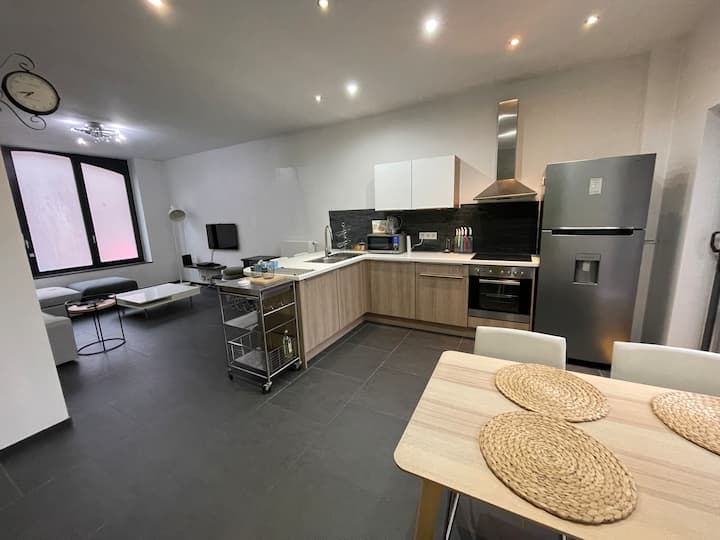 Sophie’s Home - Spacious Apartment Liège Centre - Liège