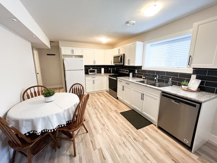 Elwood Guest Suite - Chilliwack