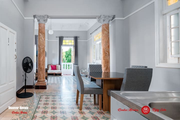 Apartment Vedado Jose Big Spaces, Comfy & Airy. - L'Avana