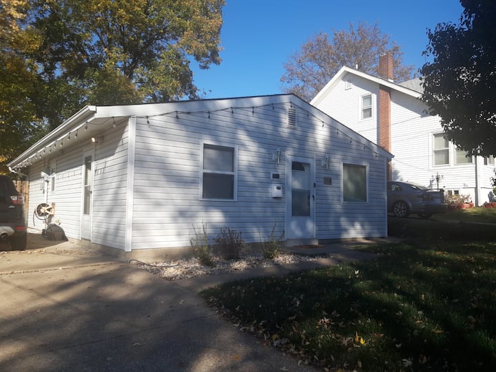 Mimis Place- Home Away From Home - Berkeley, MO