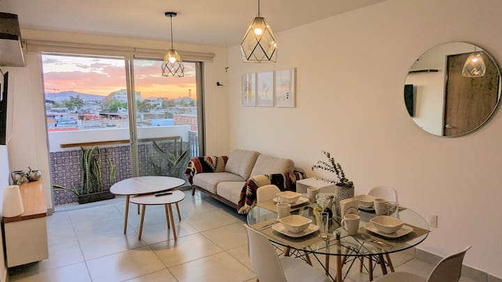 Minimalistic Downtown Apartment - Guadalajara
