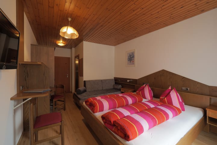 Apart-hotel Knoll*** Lappach Südtirol - Vals, Italien