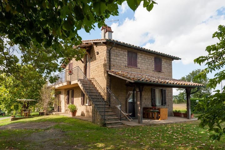 6 Apt In Campagna & Piscina - Provincia di Viterbo