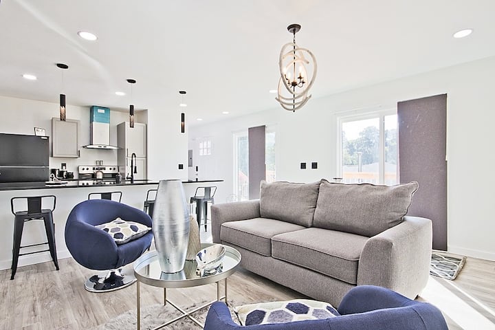 Tiny Little Big House! - Atlanta, GA